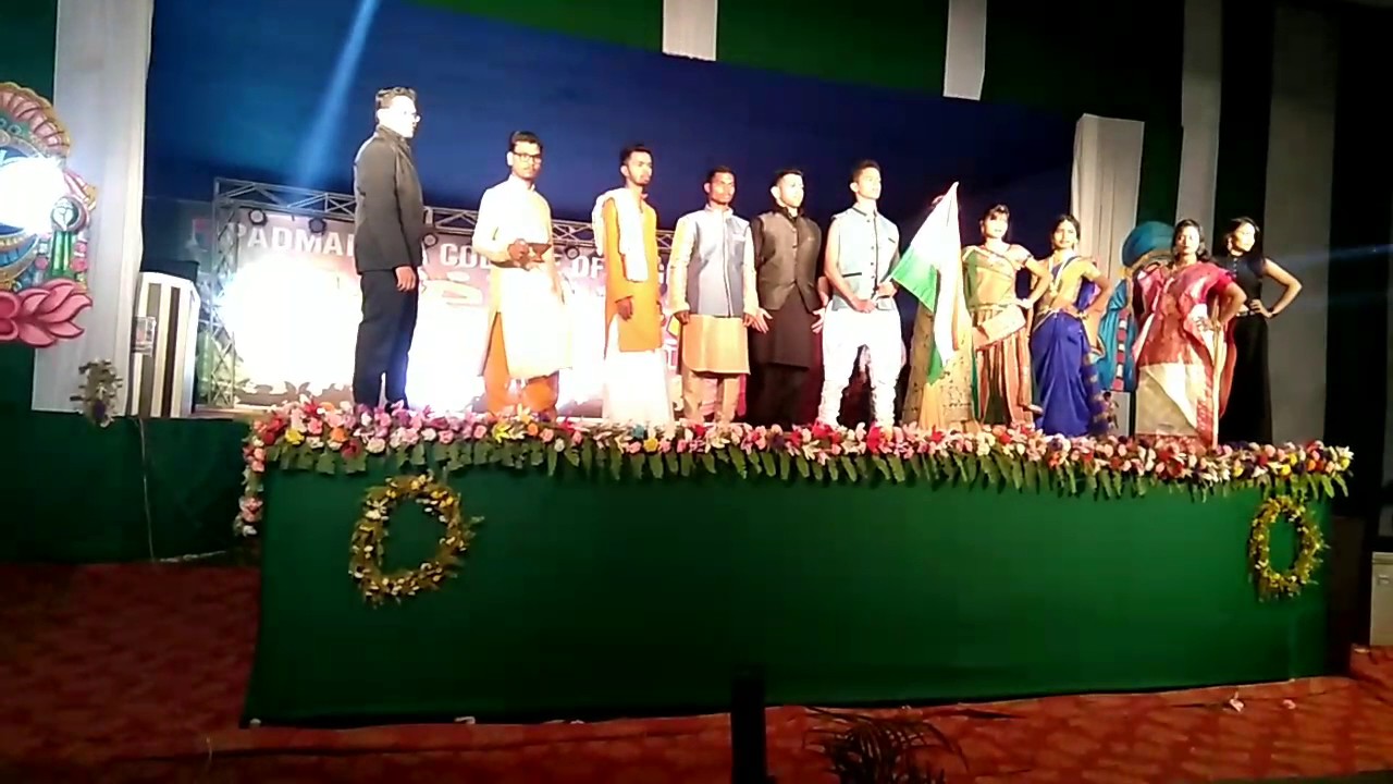 Ramp show - incredible india - YouTube