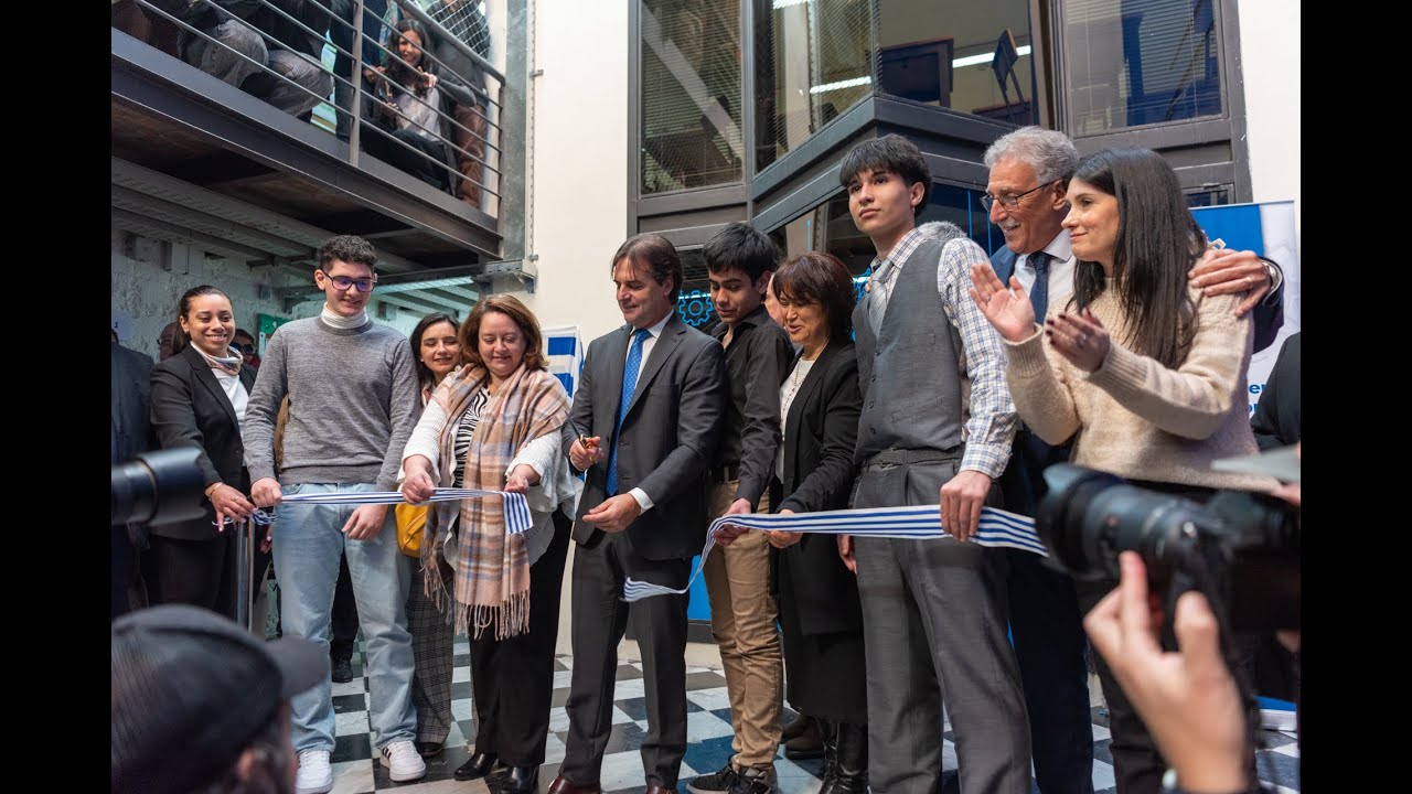 Quedó inaugurado el nuevo Instituto de Informática de UTU - YouTube