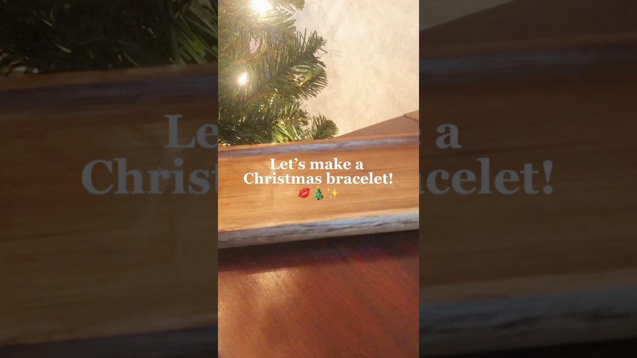 44 days until Christmas!💋🎄#christmas #shorts #smallbuisness - YouTube