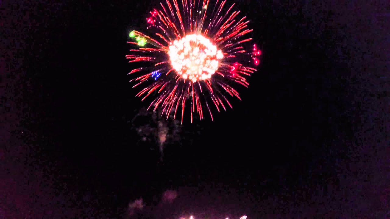 Oxford Round Table Fireworks 2015 - YouTube