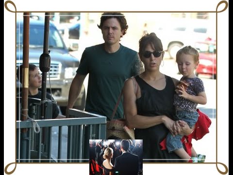 Casey Affleck and family photos with friends and relatives - YouTube