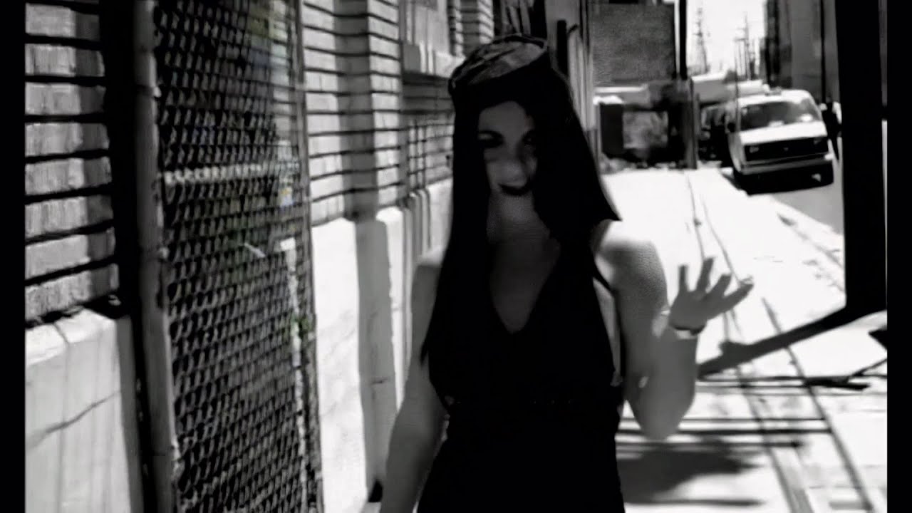 Britney Spears - Gimme More (Original Version) - YouTube