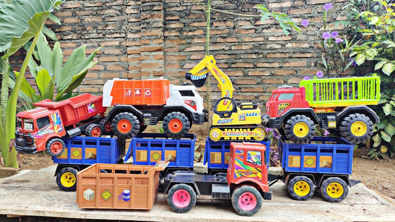Mobil Truk Tronton Panjang Penuh Mainan Mobil mobilan Beko,Cakruk ...