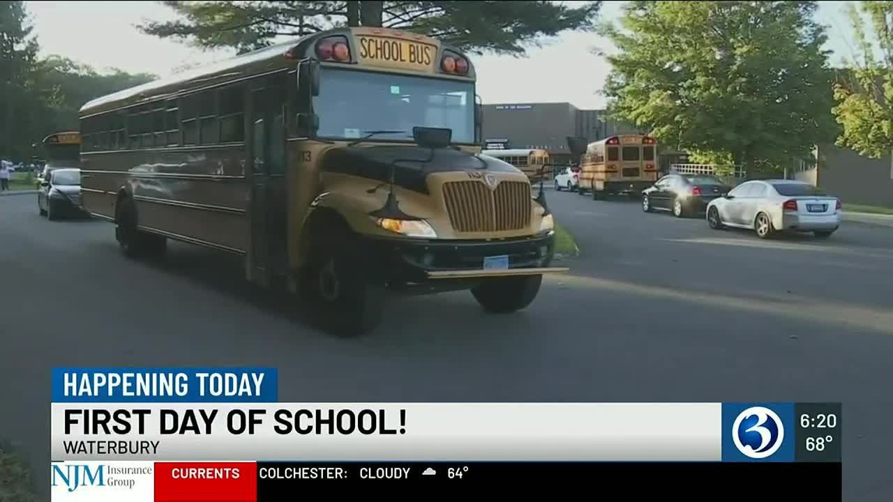 VIDEO: Waterbury students go back to school - YouTube