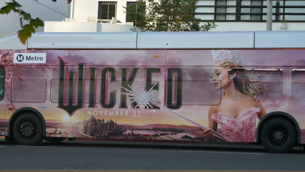 Ariana Grande Wicked Bus Sunset Blvd Los Angeles California USA October ...