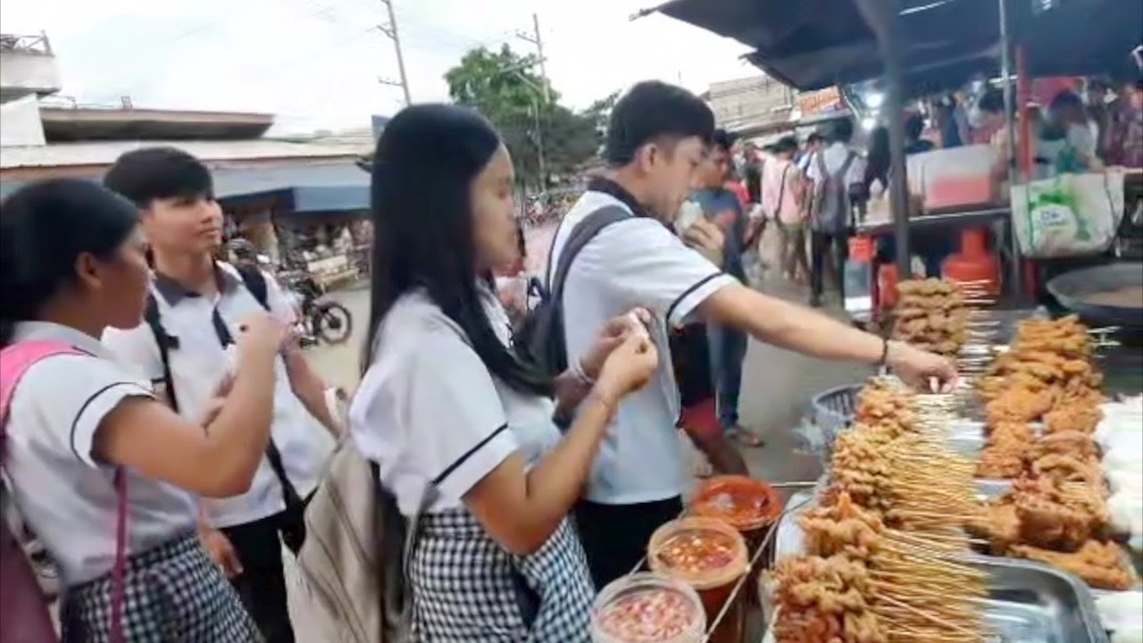Walking Around The City Students Eating On Street Foods - YouTube