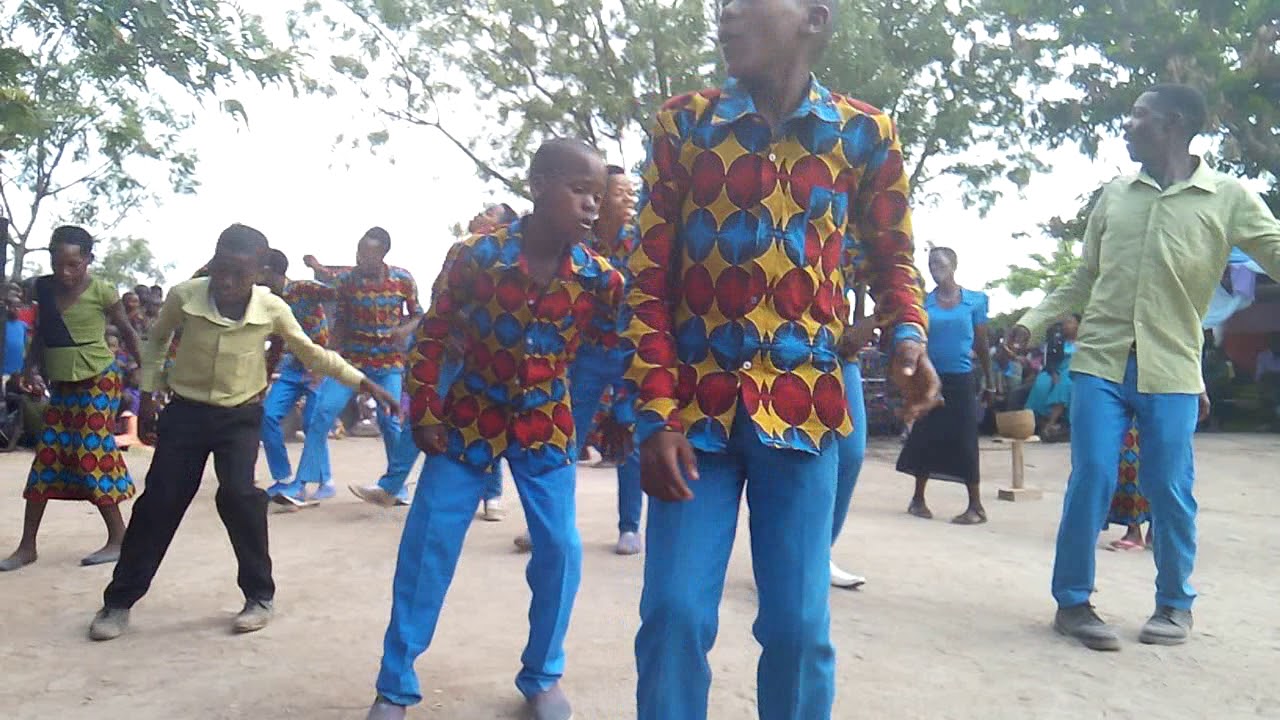 Sakanti kwaya Ngudu kwimba - YouTube