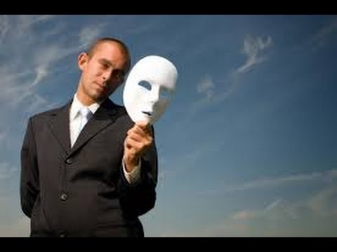 Münafıklar Müslümanca yaşantıdan özellikle uzak durur