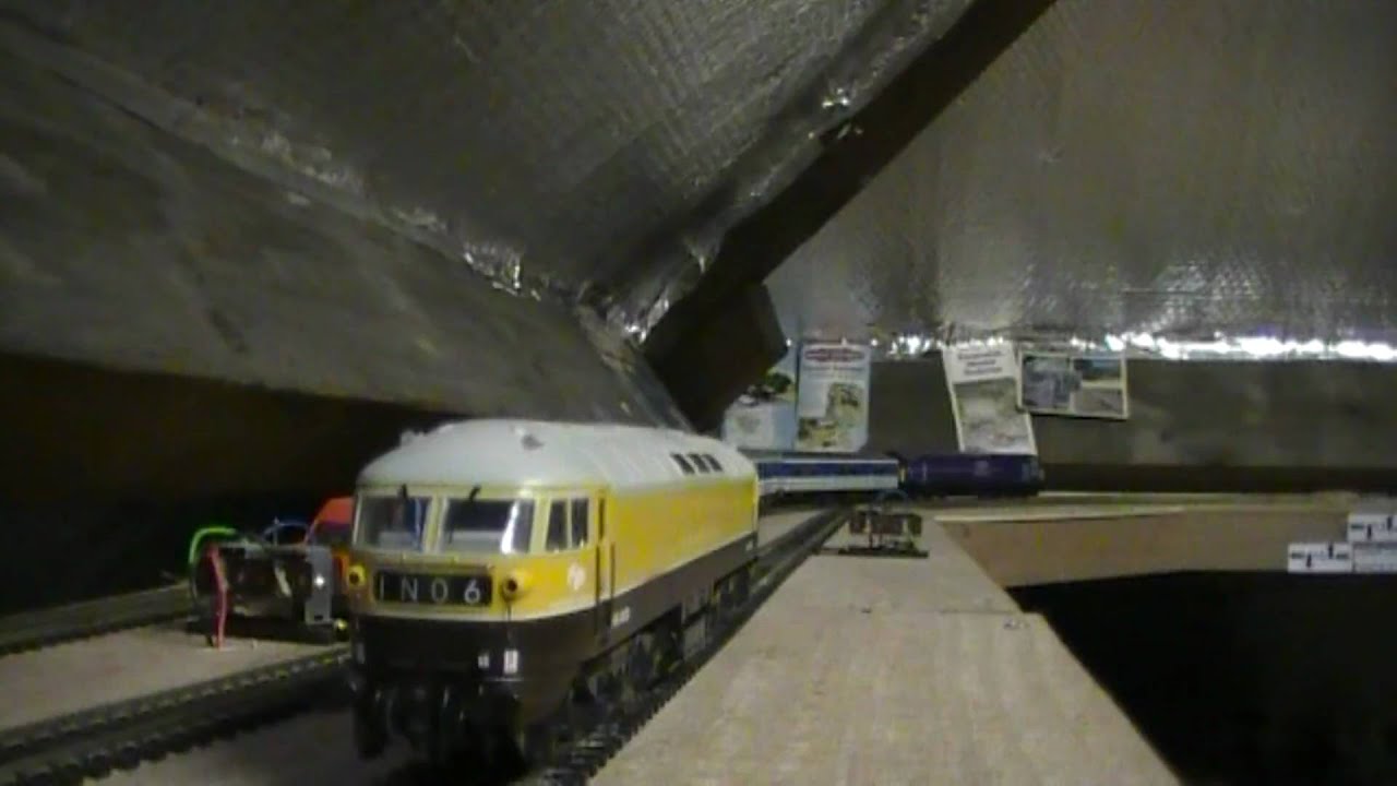 DCC Series Part 18 - Heljan Kestrel - YouTube