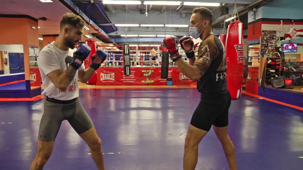 LOW KICK Y ENGAÑO FRONTAL 🥊🤼‍♂️🥋 TÉCNICA STRIKING MMA - [DAVID MORA Y ...