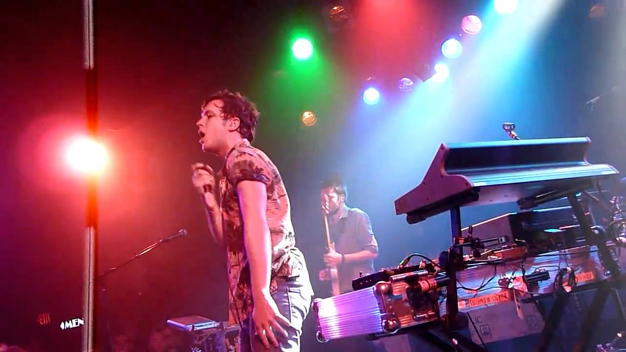 Friendly Fires - Hurting (2011) Hollywood The Roxy - YouTube