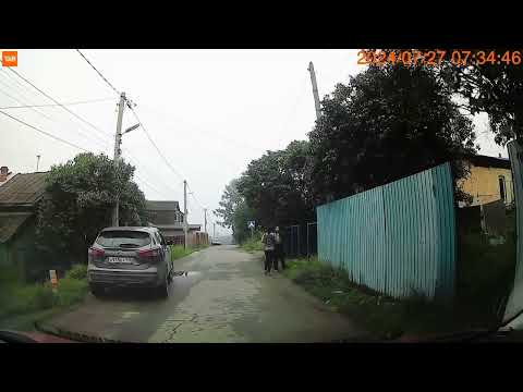 Женская драка на улице Моцарта (начало)