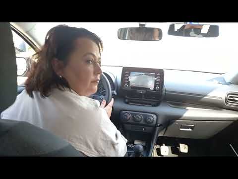 Sevil KURU Hoca Kepez HAS Sürücü Kursu Toyota Yaris Park Videosu