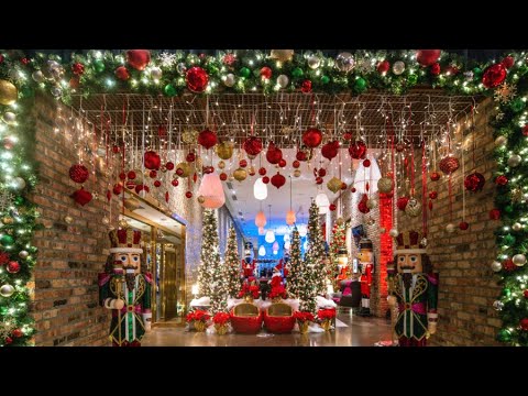 Radisson Blu Hotel Lobby Christmas Decorations - YouTube