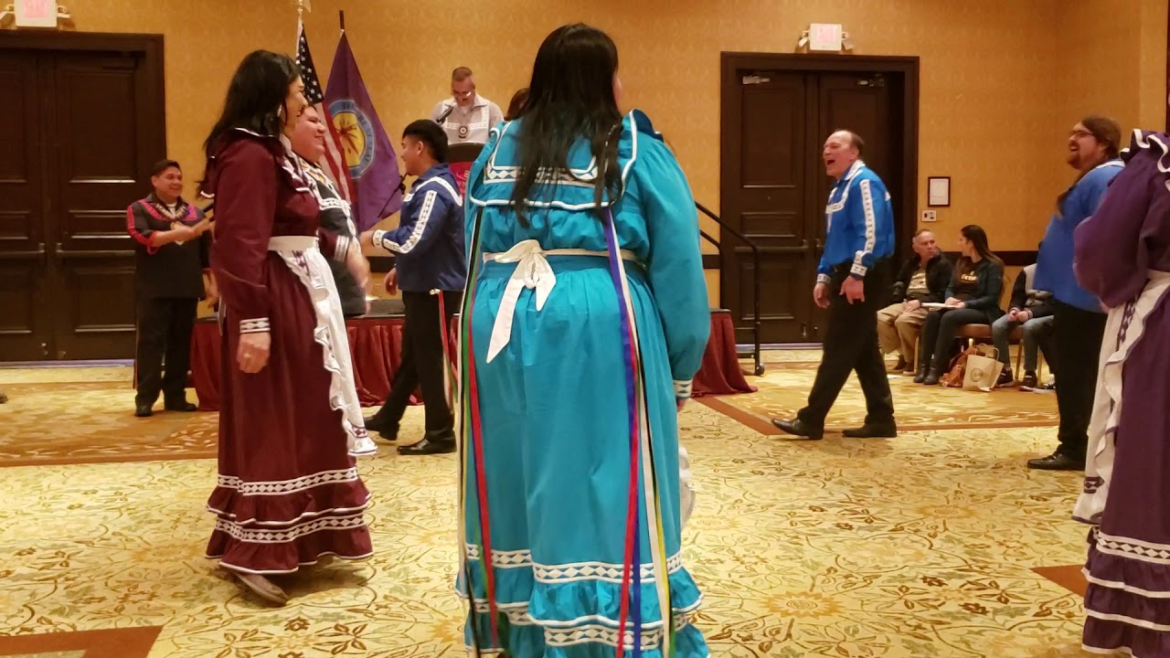 Choctaw Social Dances - YouTube