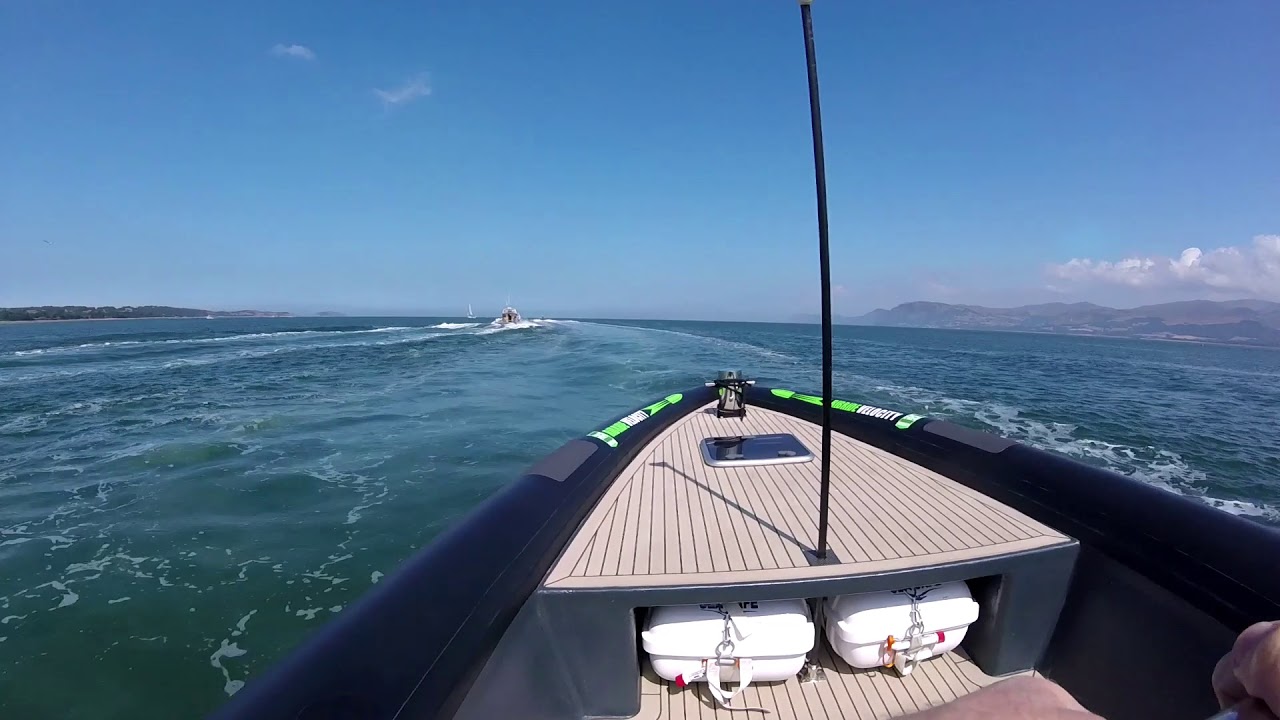 Rib Ride Velocity Wave Jump - YouTube
