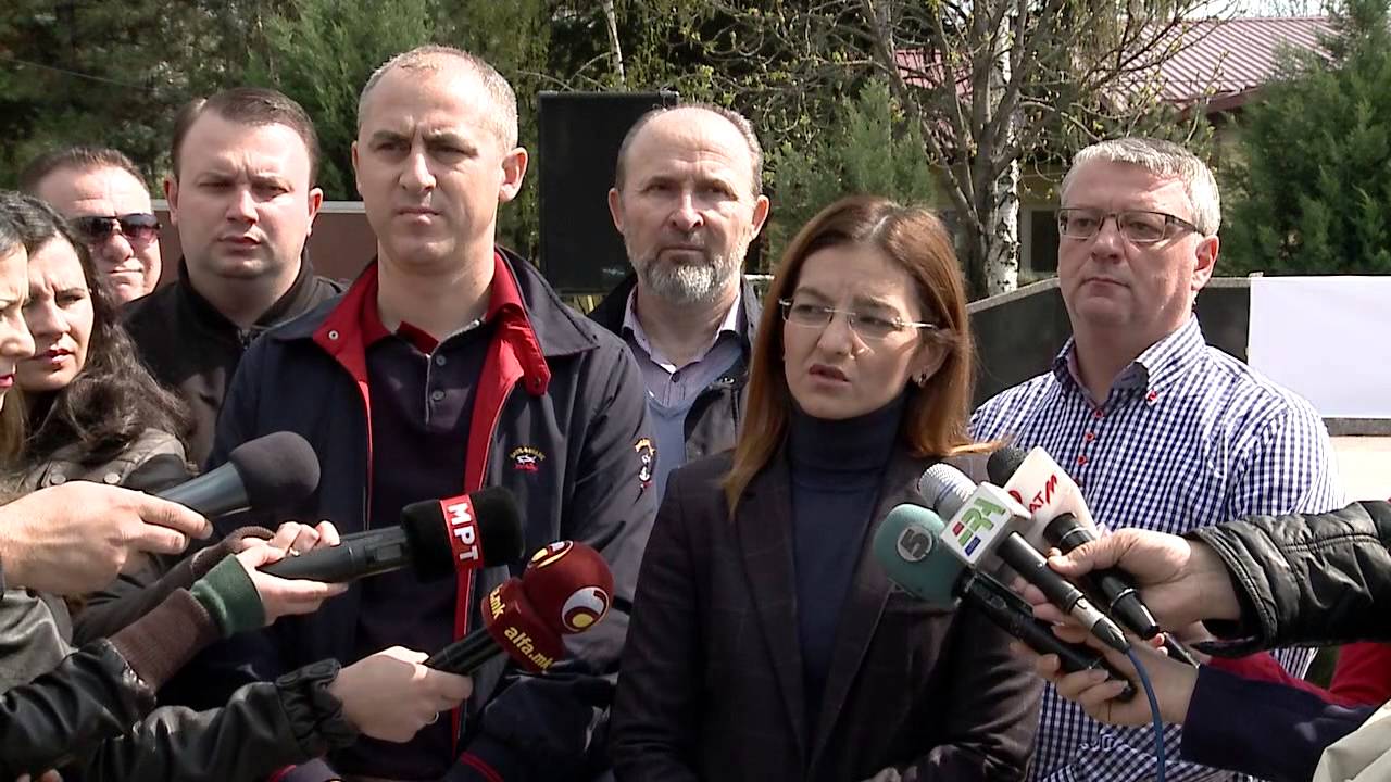 Martovsko zensko avto reli Gazi Baba - YouTube