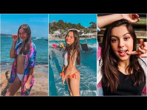 Julia Franco de biquíni