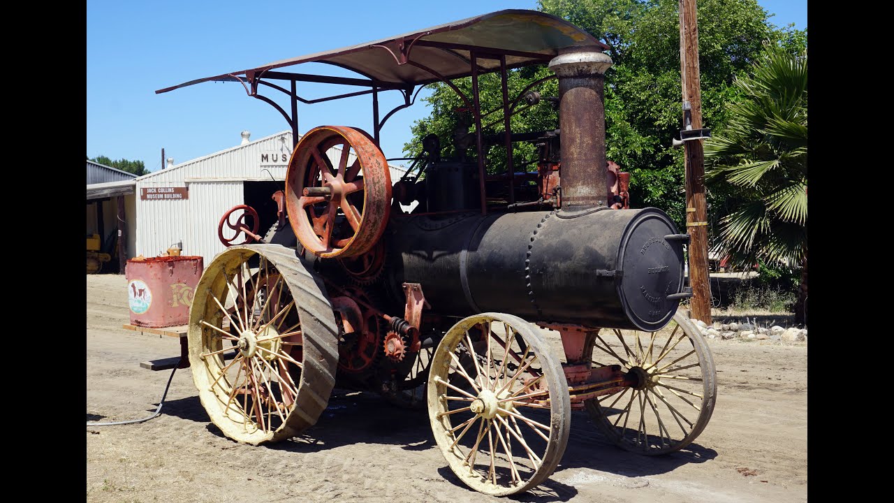 AGSEM Museum Tractor Parade - YouTube