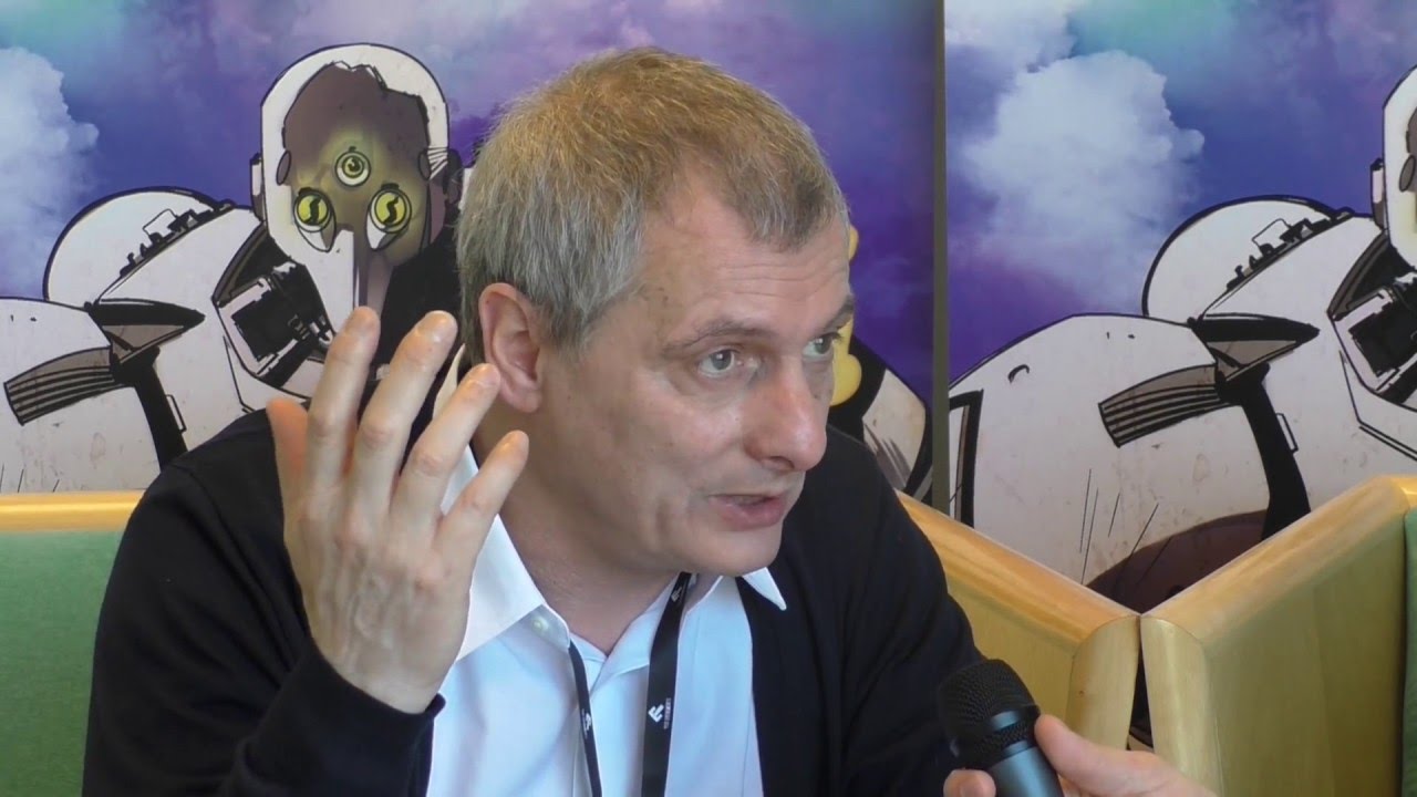 Patrick Borg La voix française de Son Goku (Interview) - YouTube