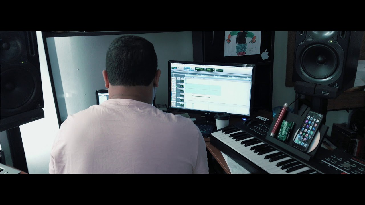 JAY LUGO - STUDIO - YouTube