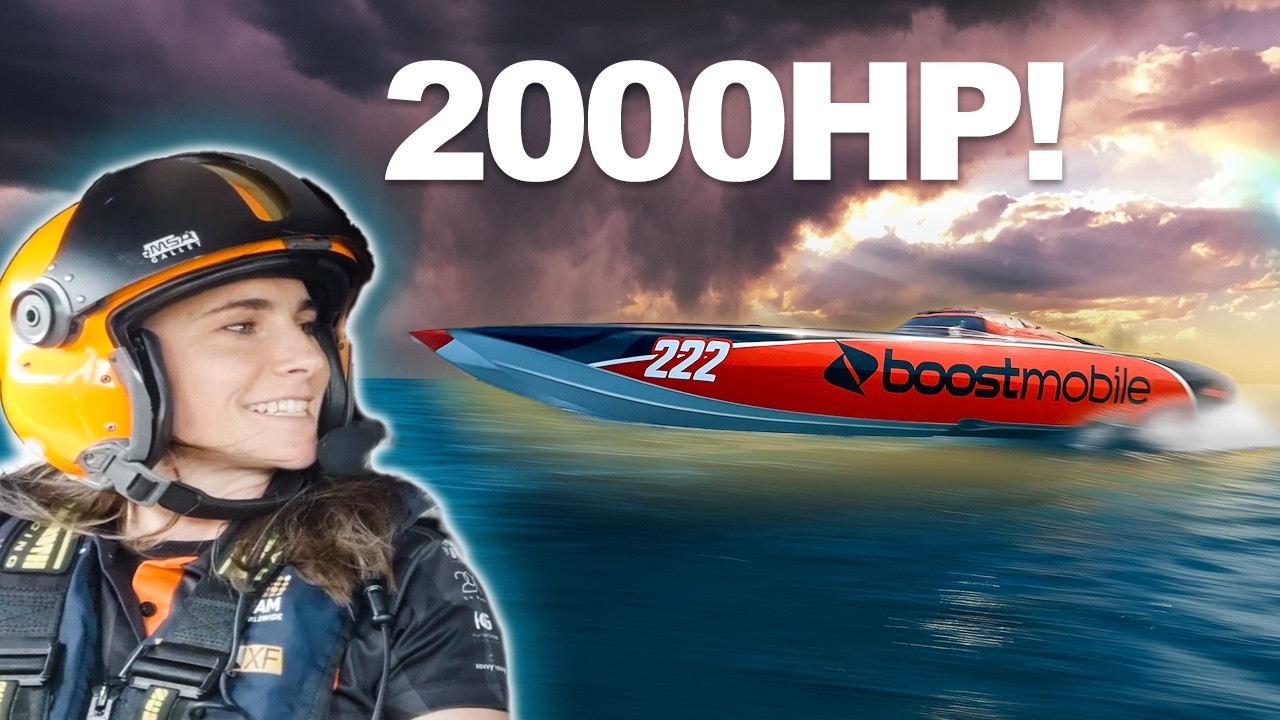 200kph in the world's FASTEST 2000hp power boat - YouTube