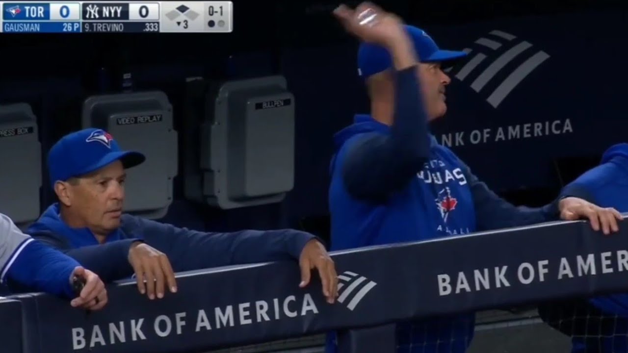 Blue Jays Kevin Gausman called for a Balk.. Did you see one?? - YouTube