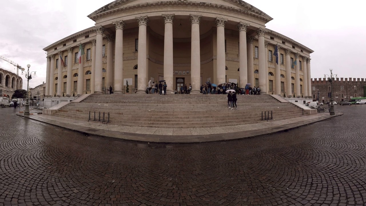 360 video: Palazzo Barbieri, Verona, Italy - YouTube