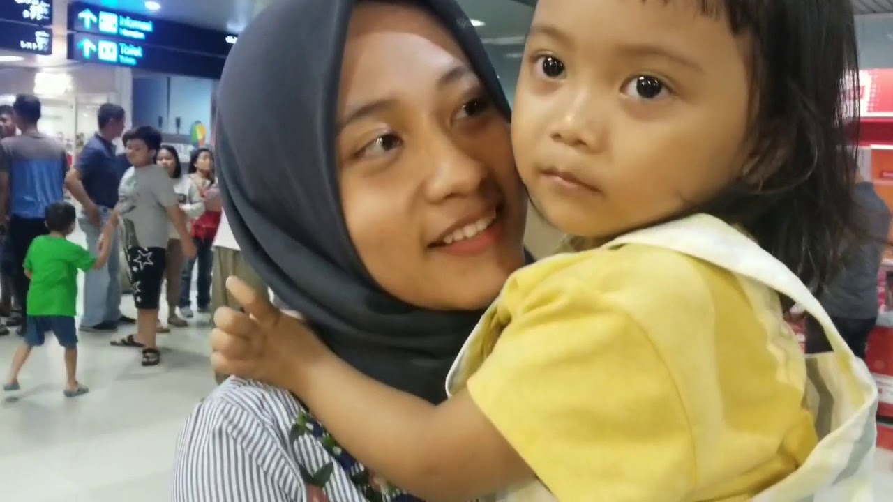 Bertemu Kembali Dengan Sang Kakak - YouTube