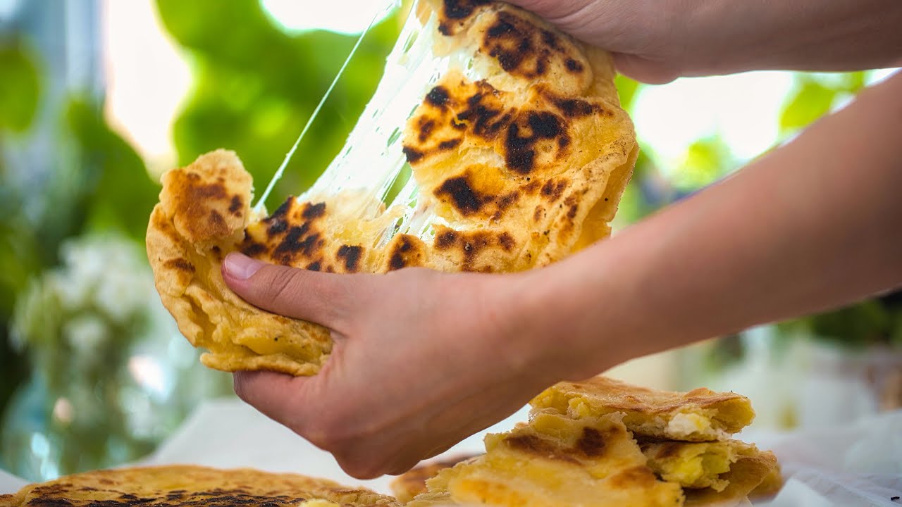 Rustic Romanian PLACINTA | This is what I grew up with! - YouTube