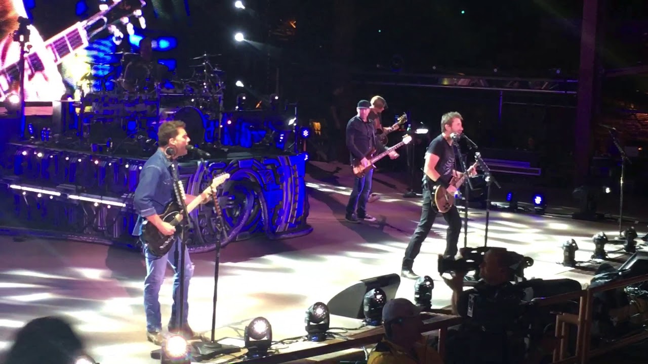 Nickelback Far Away Red Rocks 2017 - YouTube