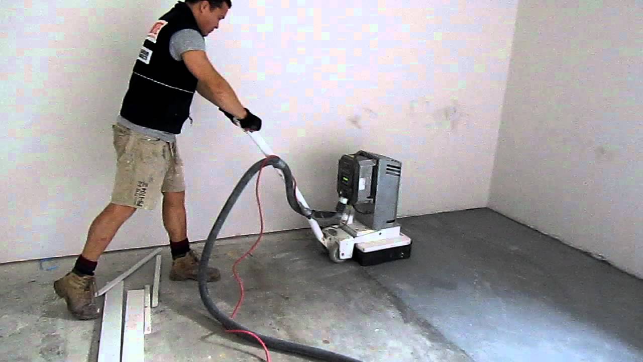 Werkmaster Raptor performing a full grind - YouTube