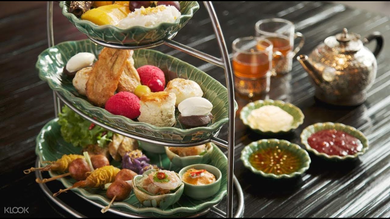 Review of Erawan Tea Room in Grand Hyatt Erawan Hotel in Bangkok - YouTube