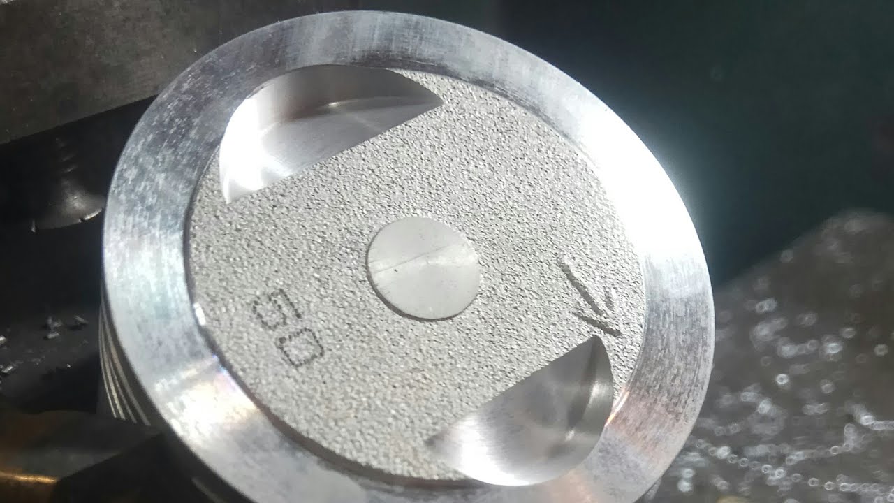 bubut piston motor jupiter... buat motor supra ..... - YouTube