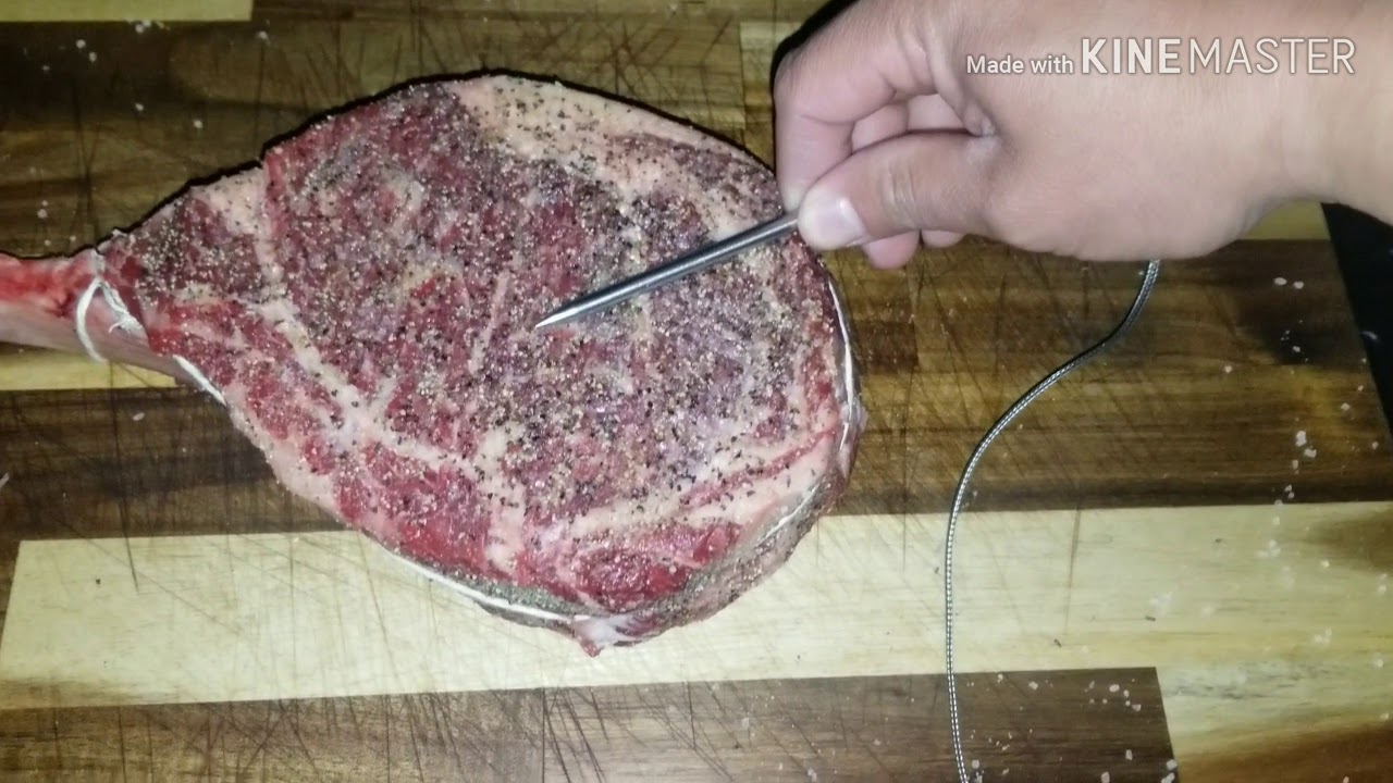 Masterbuilt 560 Reverse seared Prime Tomahawk Steak - YouTube