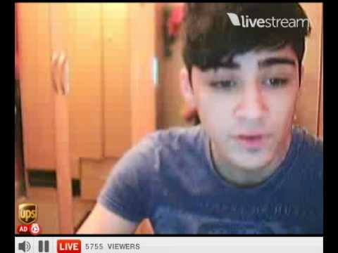 Zayn Malik singing Let Me Love You... again