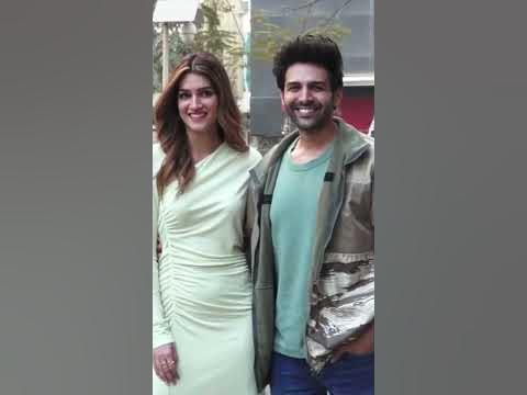 Kriti Sanon and Kartik Aaryan promoting their film SHEHZADA at T Series office#shortvideo - YouTube