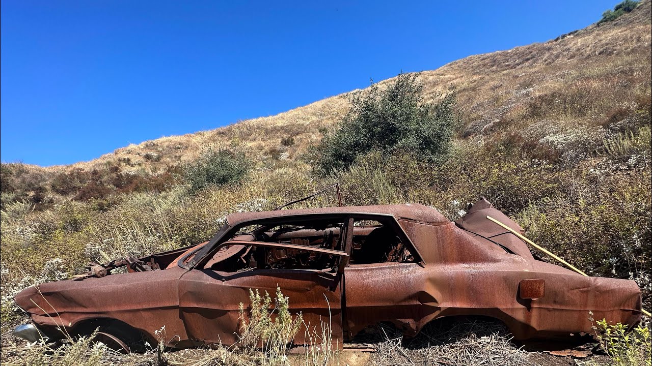 Vintage ford car found off mountain side. HWY 18 CALIFORNIA - YouTube