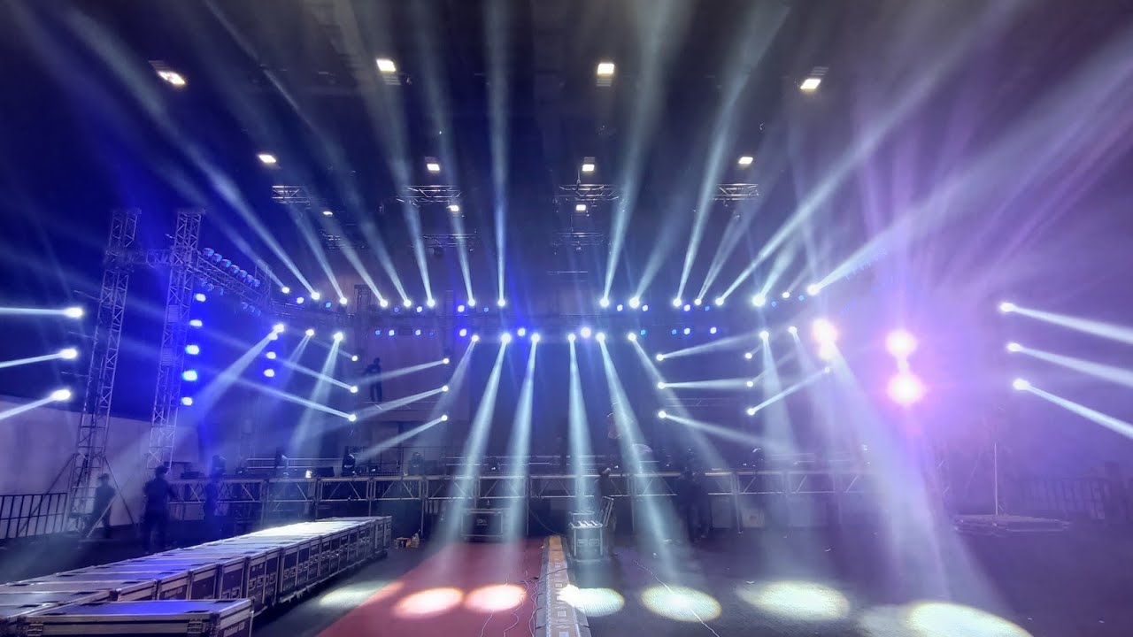 working for clear man 2in1 concert vanda - YouTube