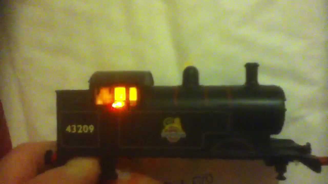 Simple Hornby DCC Firebox Flicker Glow Effect for Steam Locos - YouTube