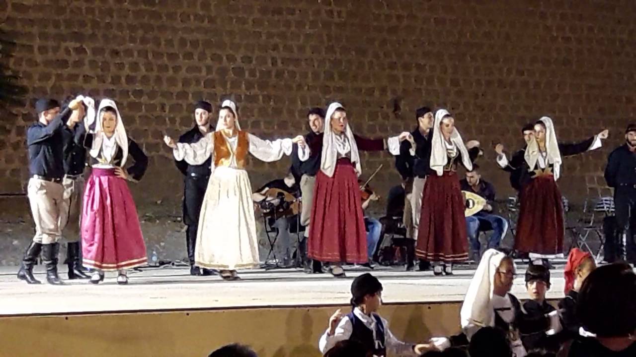 Χορευτικη Ομαδα Σελινου "Οι Σελινιωτες" Χανιωτικος Συρτος-Ανατολικη ...