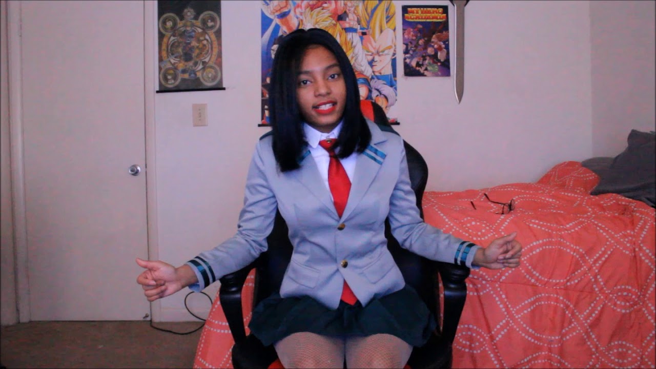 BEING A GIRL GAMER (Channel Introduction) - YouTube