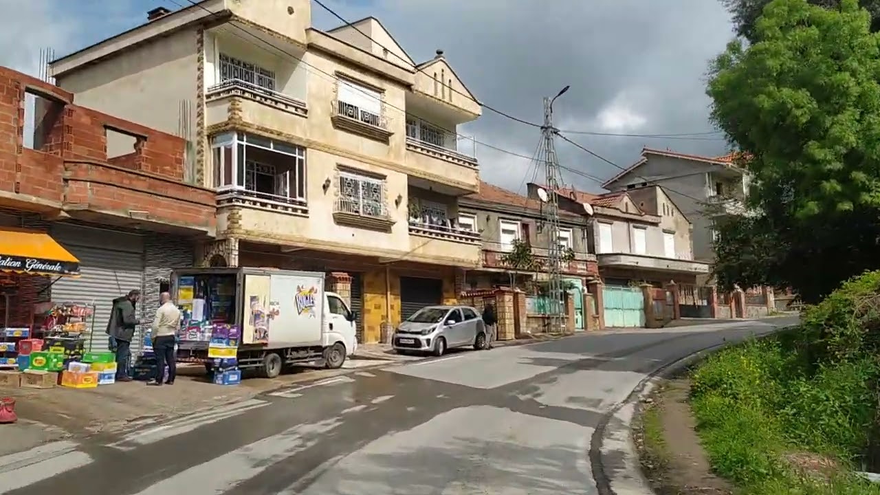 Balade au village Adeni Irdjene LNI - YouTube