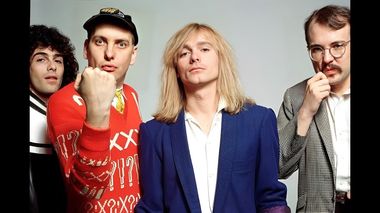 Cheap Trick - "Surrender" - YouTube