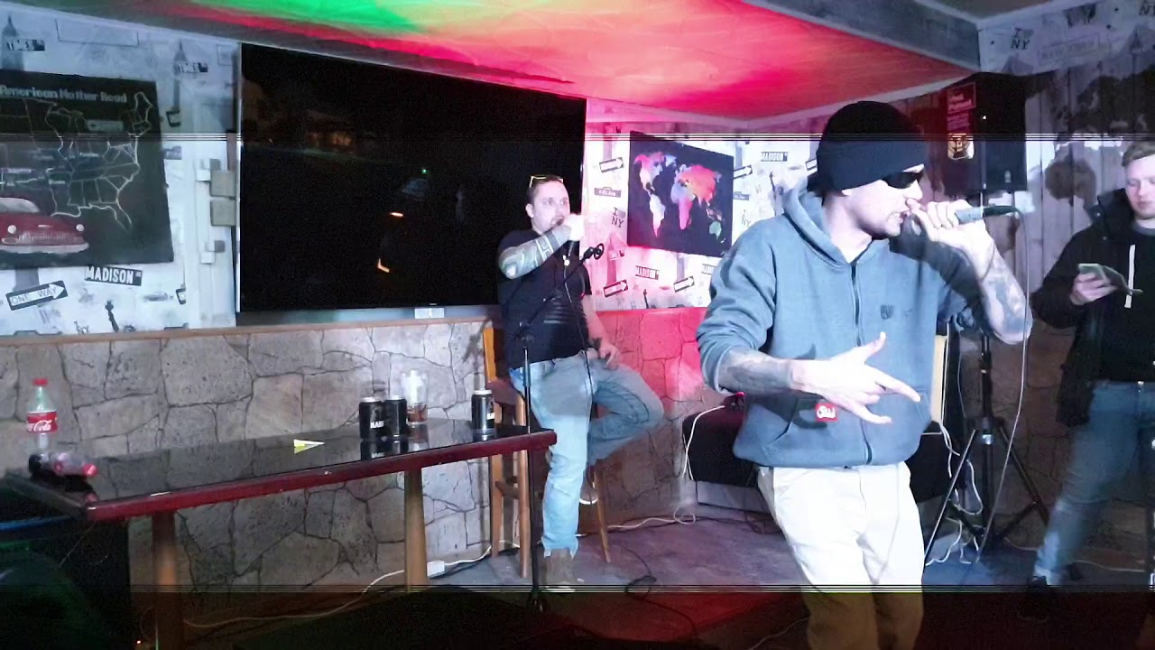 Antti Karsee- Foliohattu Askisto Underground - YouTube