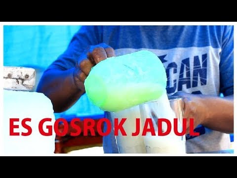 Nostalgia dengan Es Gosrok Jadul - Food Fun Vlog - YouTube