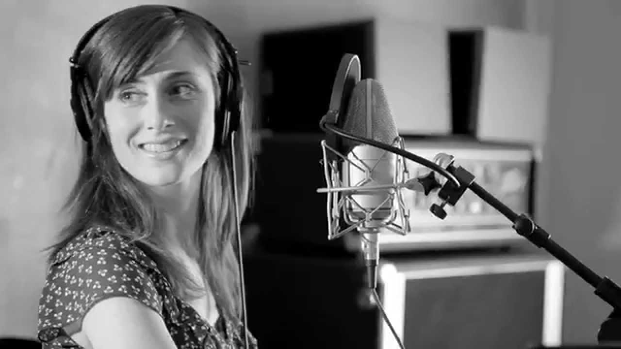 Album Le visage de River-Teaser / Julie Rousseau - YouTube