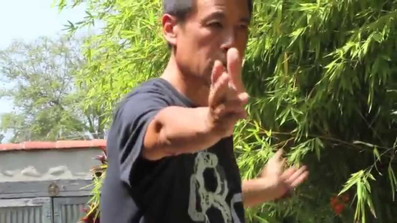 Pioneers Project: Russell Leong - YouTube