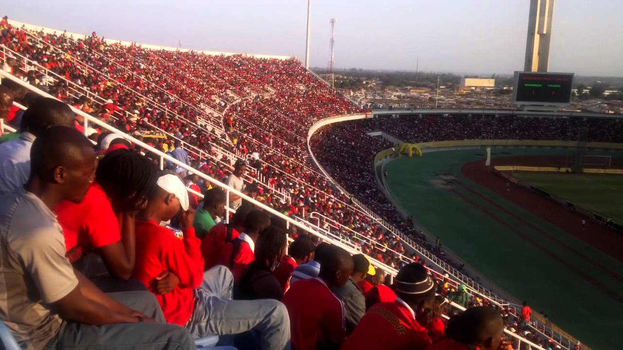 MOCAMBIQUE- JOGO DOS MAMBAS. ESTADIO NACIONAL DO ZIMPETO - YouTube