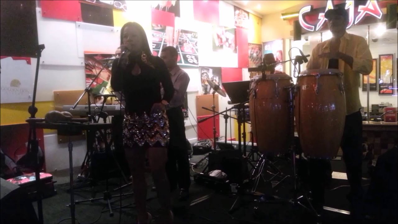 Persona Ideal - Al estilo de Annie Angie & ENIGMA - YouTube